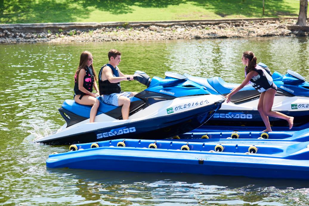 How to Properly Dock and Secure Your Jet Ski on a Floating Dock ...